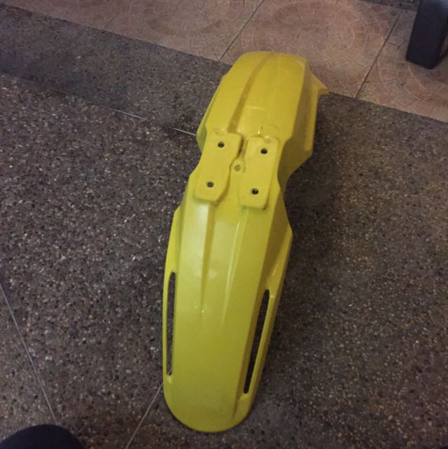 Drz SM front fender yellow, Cars on Carousell