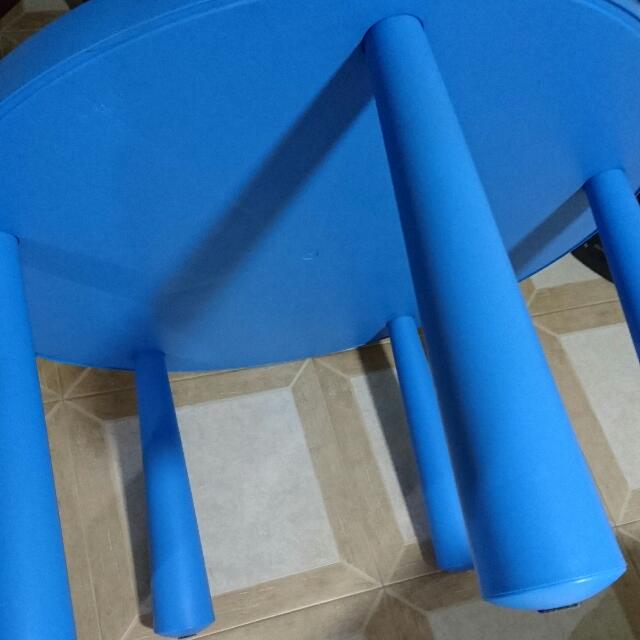 Preloved Ikea MAMMUT Blue Round Table, Babies & Kids, Baby Nursery ...