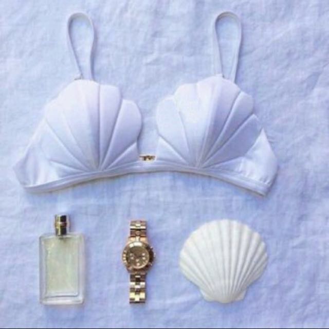 PO: White Seashell Mermaid Bikini Top, Women's Fashion, Tops ...