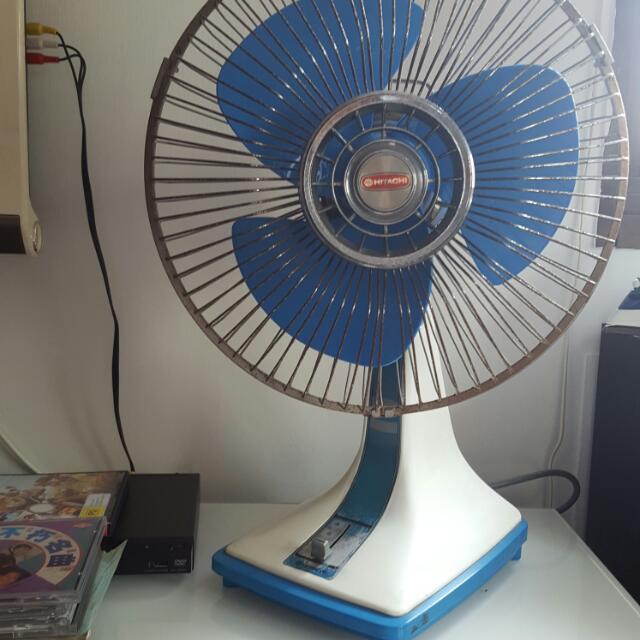 Vintage Hitachi Table Fan 1970s, Hobbies & Toys, Memorabilia ...