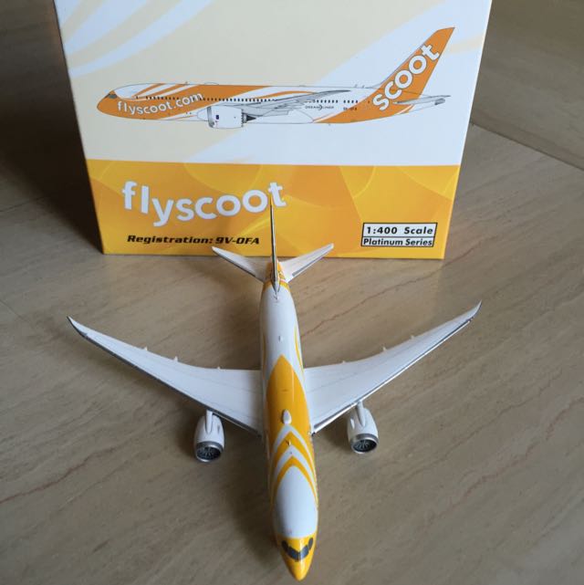Scoot B787-8 Model Plane, Hobbies & Toys, Toys & Games on Carousell