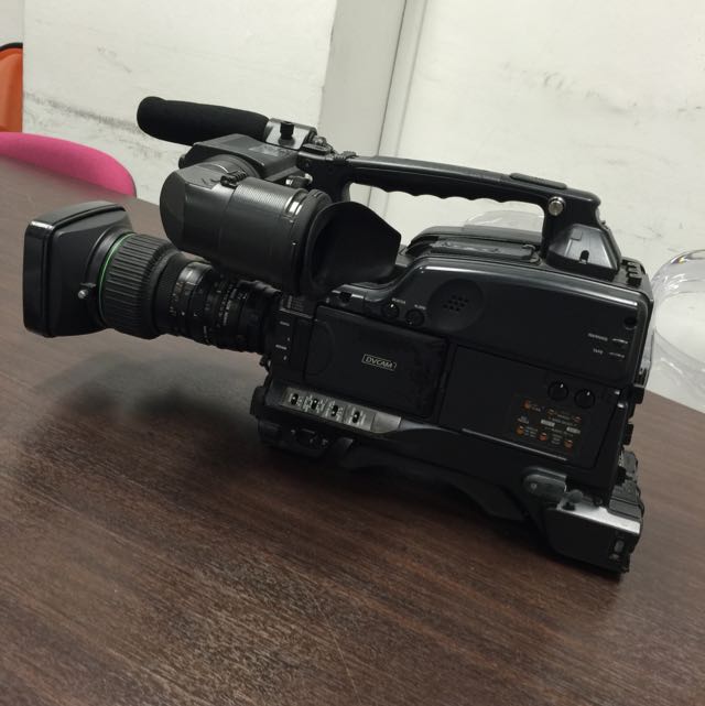 Sony Shoulder Mount Video Camera DSR-400P, Photography, Cameras on ...