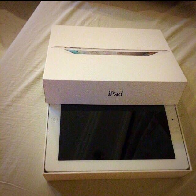 iPad 2 Generation, Computers & Tech, Parts & Accessories, Networking on ...