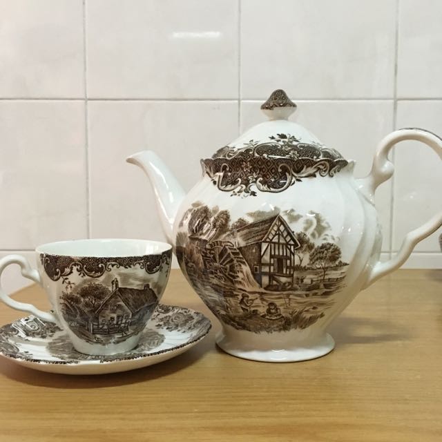 Johnson Brothers (English Country Life series) Tea Set, Furniture ...