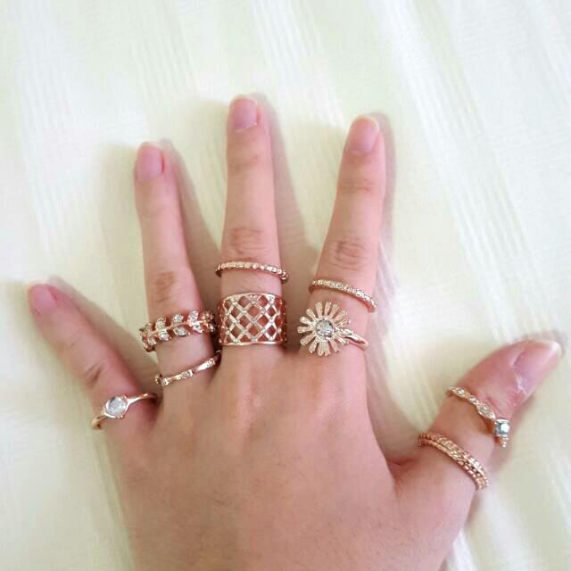 Lovisa Rings, Women's Fashion, Jewelry & Organisers, Rings on Carousell