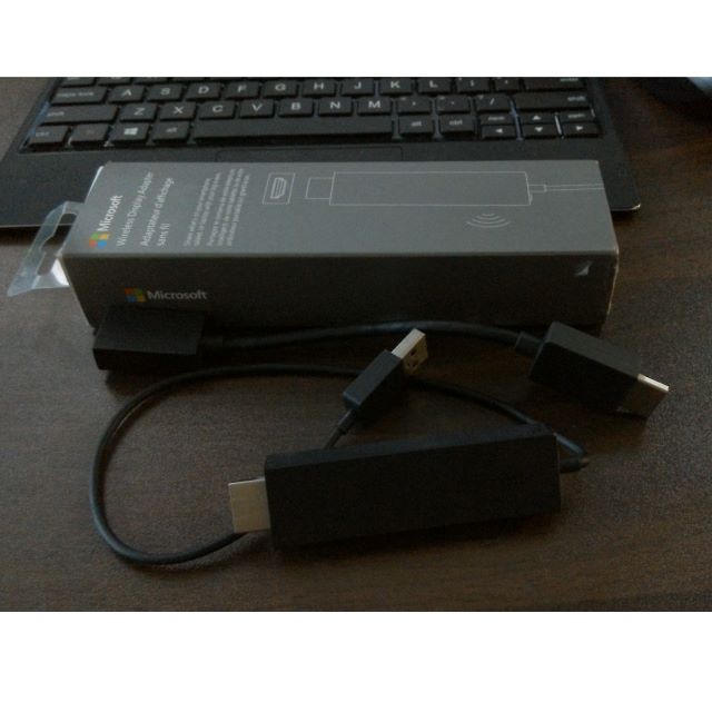 MICROSOFT WIRELESS DISPLAY ADAPTER, Computers & Tech, Parts ...