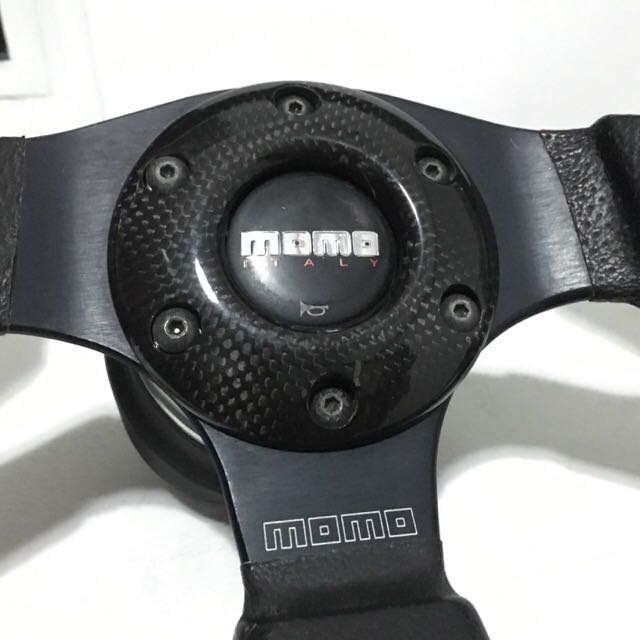 Original MOMO steering wheel, Cars on Carousell
