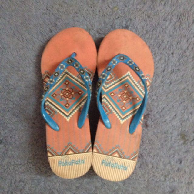 Pata Pata Wedges Sandal, Women's Fashion, Footwear, Sandals on Carousell