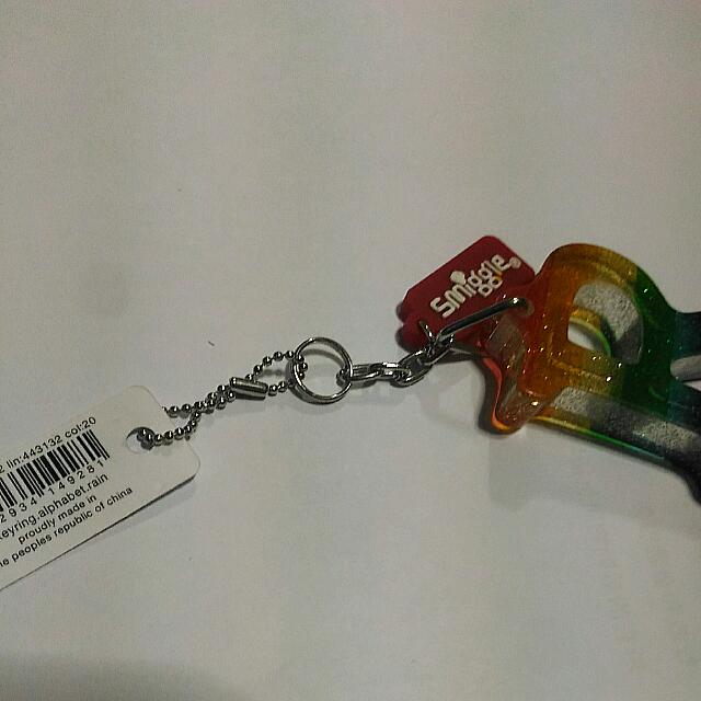 Smiggle Letter R Key Chain (Brand New), Women's Fashion, Jewelry ...