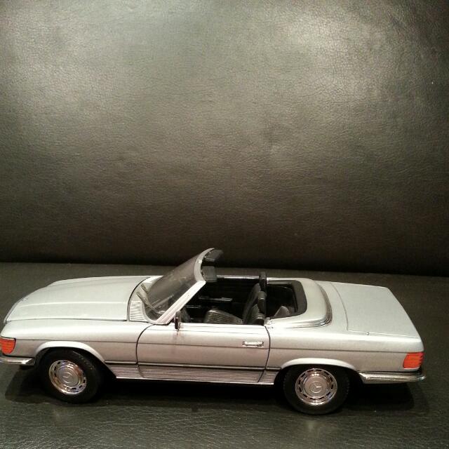 Vintage Mercedes - Bens 350SL Die-Cast Scale 1:18 With Box Collectable ...
