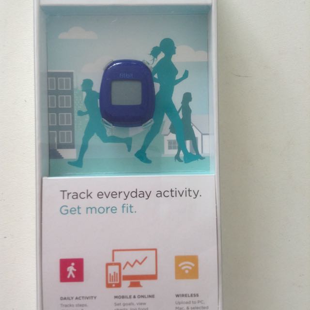 Fitbit Zip FB301B Wireless Exercise Tracker, Sports Equipment, Exercise ...