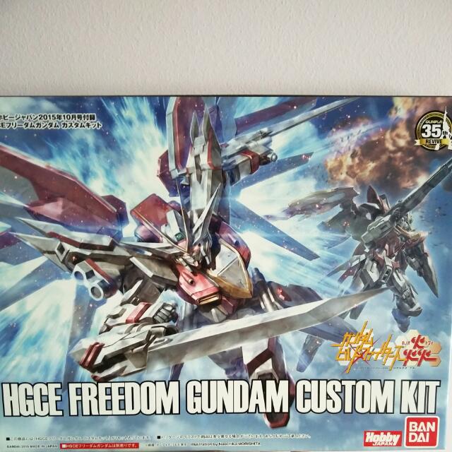 HGCE FREEDOM GUNDAM CUSTOM KIT + HOBBY JAPAN OCT'15 ISSUE, Hobbies ...