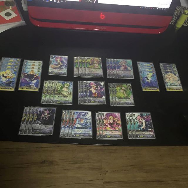 Cardfight Vanguard Bermuda Triangle Prsim Deck, Hobbies & Toys, Toys & Games on Carousell