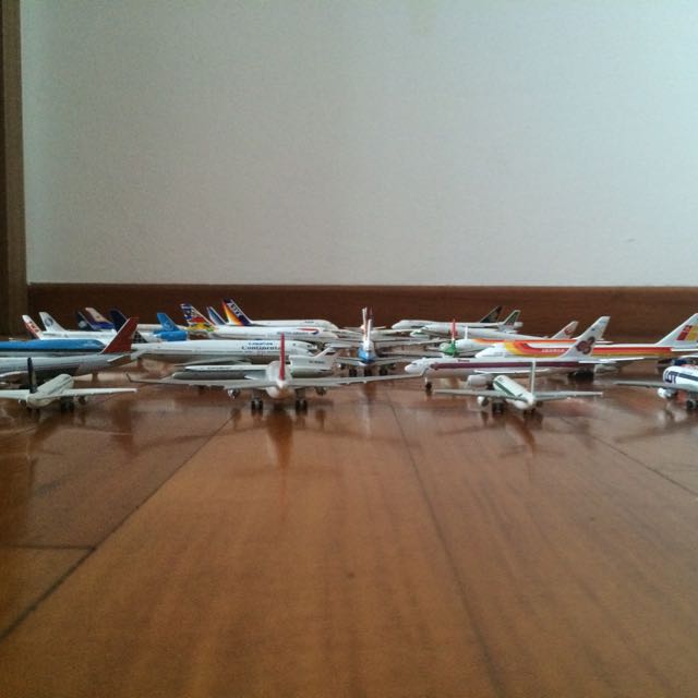 Model Airplanes Collection, Hobbies & Toys, Toys & Games on Carousell