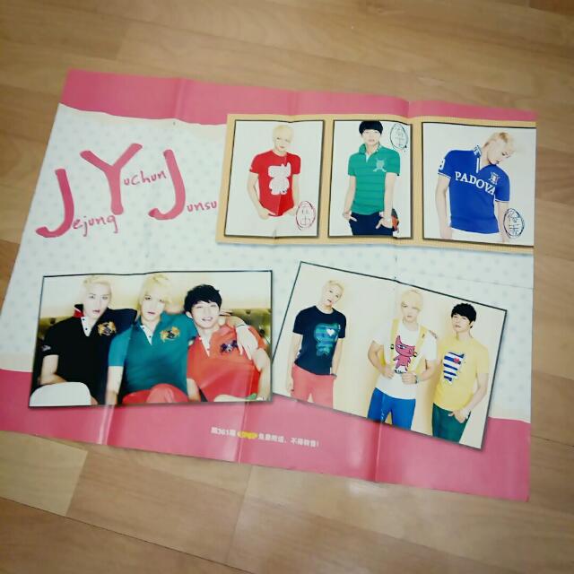 2-Sided KPOP Poster ( TTS & JYJ), Hobbies & Toys, Collectibles & Memorabilia, K-Wave on Carousell