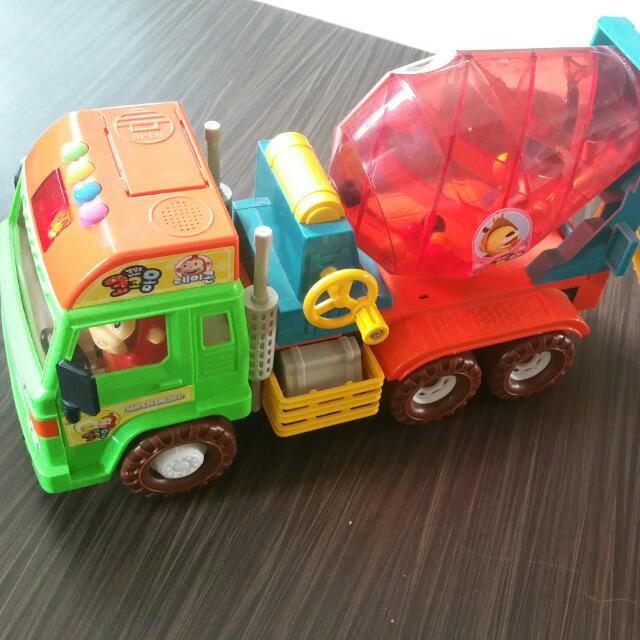 Daesung toy make in korea, Hobbies & Toys, Toys & Games on Carousell