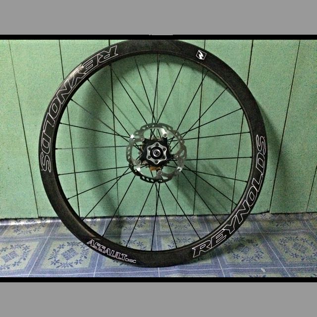 Reynolds Assault SLG Disc Clincher, Sports Equipment, Bicycles & Parts ...
