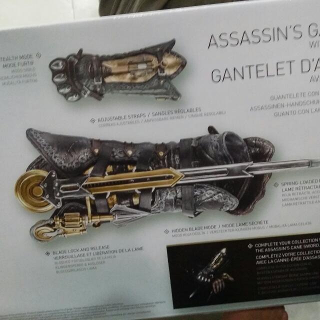 Assassin's Creed Gauntlet, Hobbies & Toys, Toys & Games on Carousell
