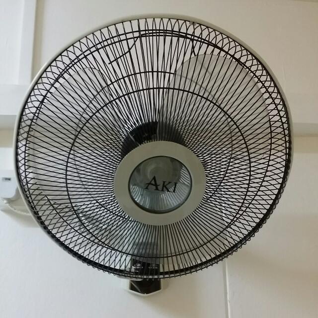 AKI Wall FAN, Property on Carousell