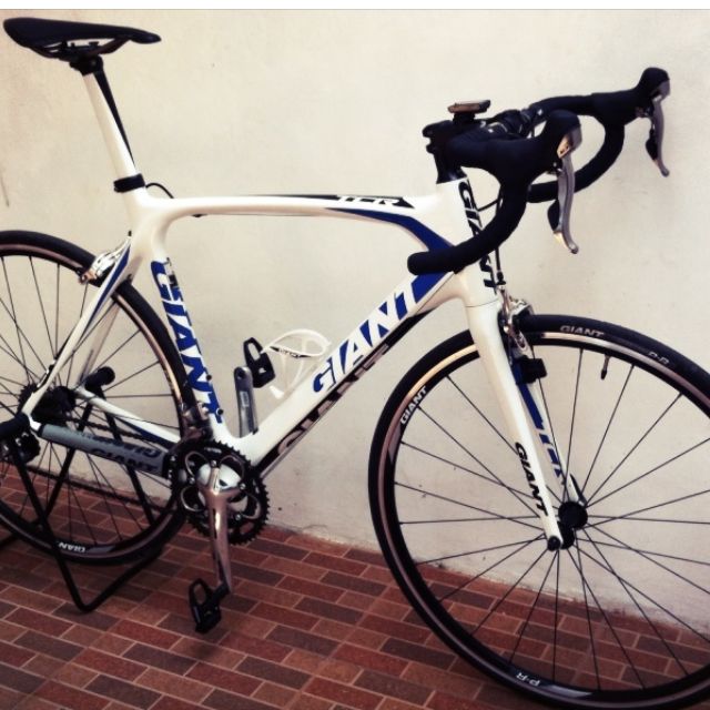 Giant TCR Composite 2 (2014) Carbon Fibre Road Bike, Sports Equipment ...
