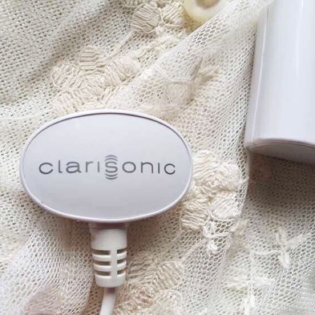 Clarisonic USB pLink Charger, Beauty & Personal Care, Face, Face Care ...