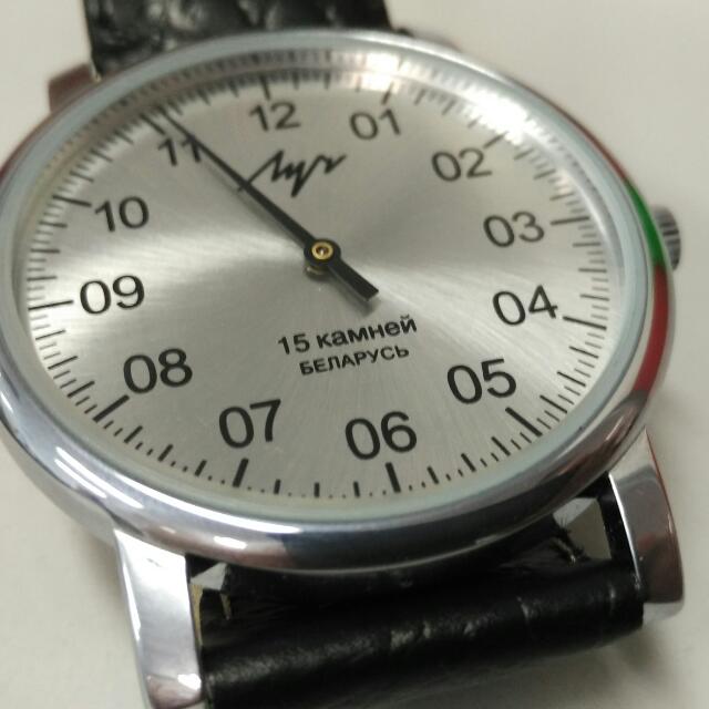 Luch One Arrow Watch Chrome, Mobile Phones & Gadgets, Wearables & Smart ...