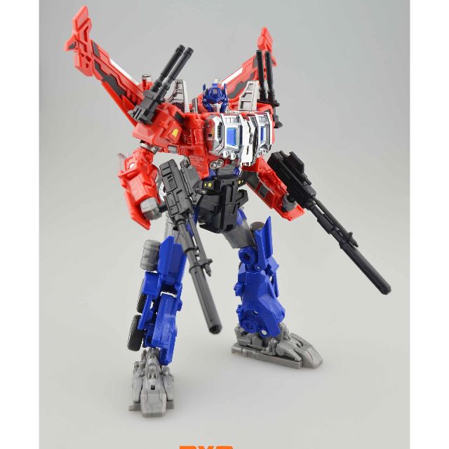 Hasbro Transformers AOE Voyager Class Evasion Optimus Prime and DX9 D04 Amor Set, Hobbies & Toys ...