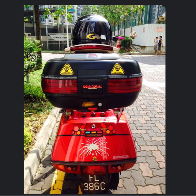 Honda Helix (Red), Motorcycles on Carousell