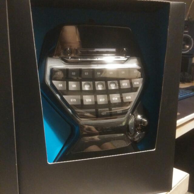 Logitech G13 Programmable Gameboard, Computers & Tech, Parts ...