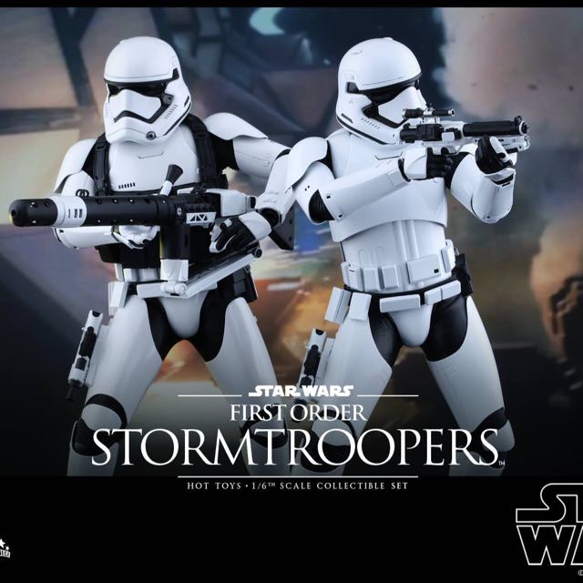 Star Wars Hot Toys First Order Stormtrooper Set MMS319, Hobbies & Toys ...