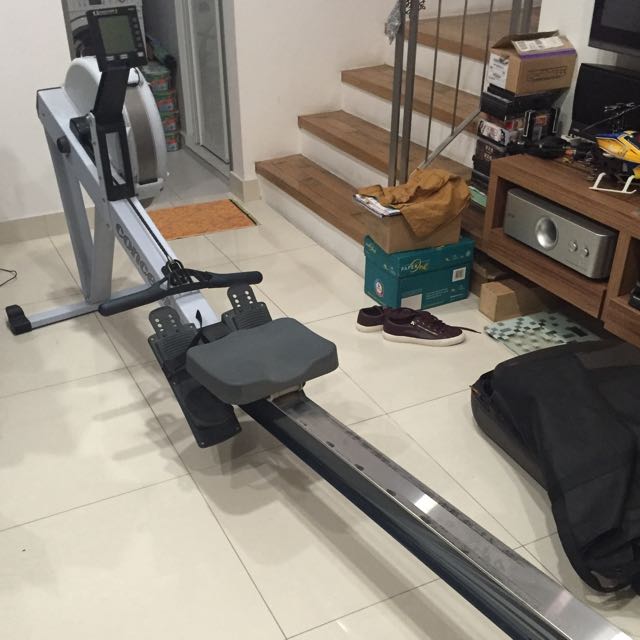 Concept 2 Model D Indoor Rowing Machine, Sports Equipment, Exercise ...