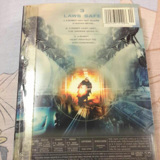 Code 1 DVD - I, Robot (Will Smith), Hobbies & Toys, Music & Media, CDs ...