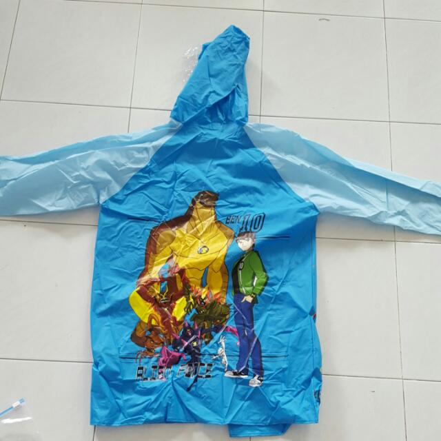 BEN 10 BOY RAINCOAT, Babies & Kids, Babies & Kids Fashion on Carousell