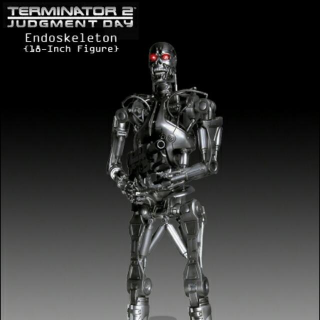 BNIB Terminator 2 Endoskeleton 18inch Figurine - T800, Hobbies & Toys ...