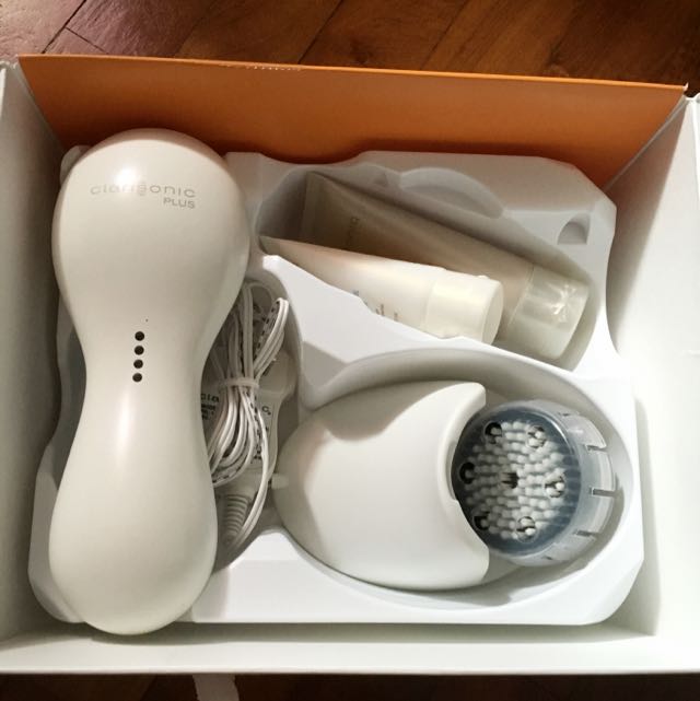 Clarisonic Plus Face & Body Sonic Cleansing, Beauty & Personal Care ...