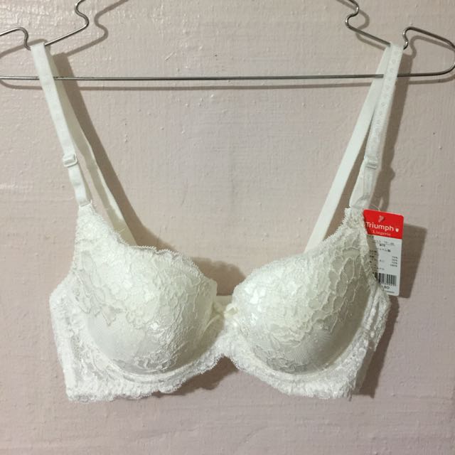 Brand New Triumph Bra, Women's Fashion, New Undergarments & Loungewear ...