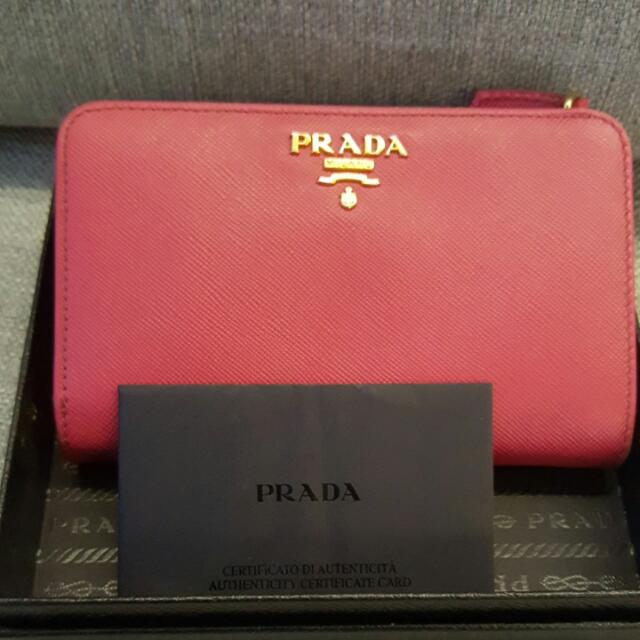 Prada Wallet, Luxury on Carousell