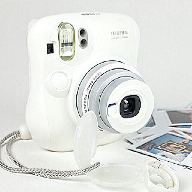 Trade mini 25 with an Instax printer, Bulletin Board, Looking For on ...