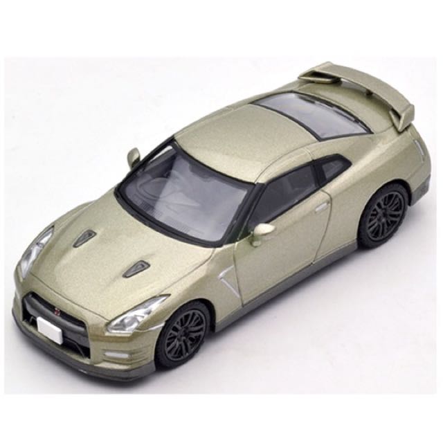 Tomica Limited Vintage Nissan Skyline GTR R35 45th Anniversary (gold ...