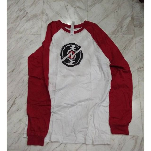 Homestuck Dave Strider Broken Record Top, Hobbies & Toys, Memorabilia ...