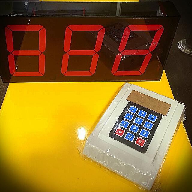 Queue Panel 4" 3D With Keyboard, Everything Else on Carousell