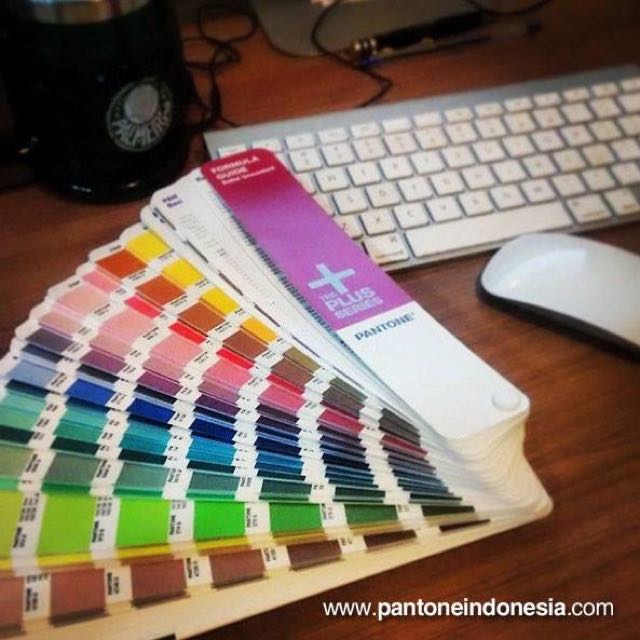 Buku Panduan Warna PANTONE, Buku & Alat Tulis di Carousell Buku Panduan Warna PANTONE, Buku & Alat Tulis di Carousell