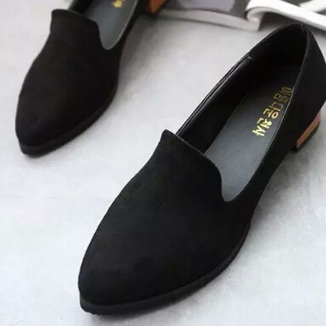 Classic Black Chunky Kitten Heels, Women's Fashion, Footwear, Heels on ...