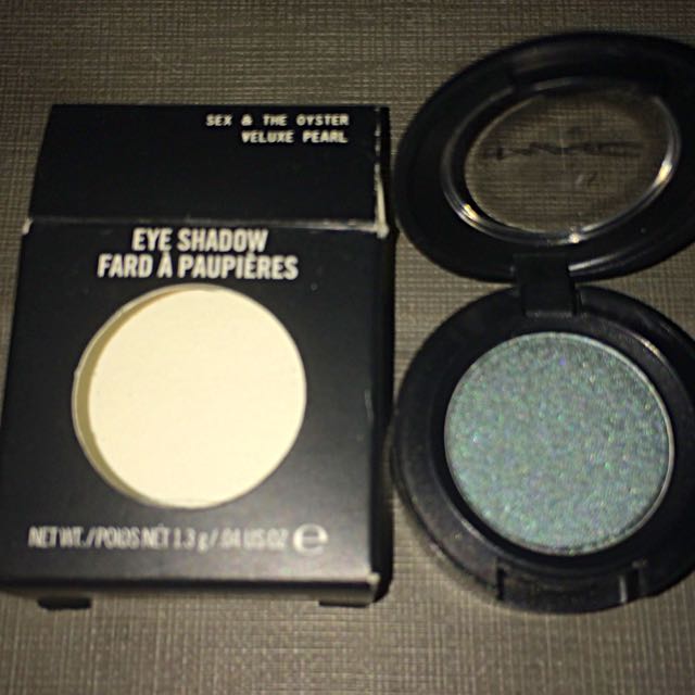 Mac Eye Shadow Sex And The Oyster Veluxe Pearl Beauty And Personal Care Face Face Care On Carousell