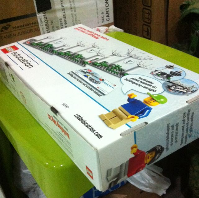 Sg 50 Lego, Hobbies & Toys, Toys & Games on Carousell