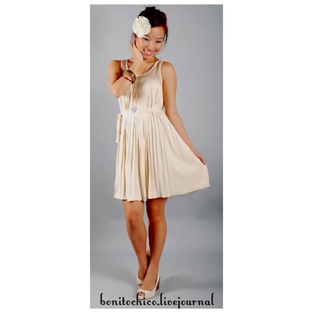 BonitoChico Pleated Dress in Nude, Women's Fashion, Dresses & Sets ...