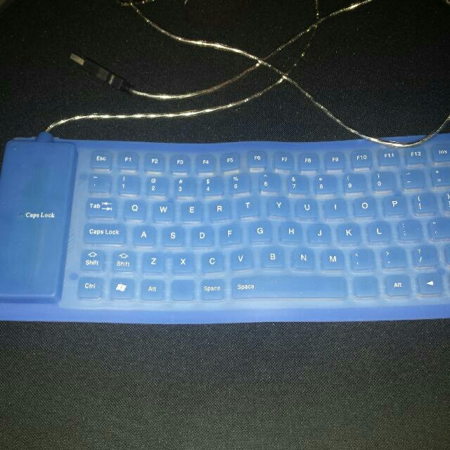 SOLD Blue Foldable Keyboard, Sports Equipment, Exercise & Fitness ...