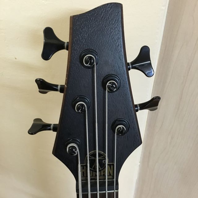 Human Base Roxy B5 Bass Guitar, Hobbies & Toys, Music & Media, Music ...