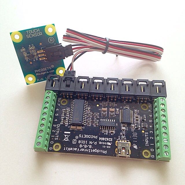 (Pending) Phidgets Interface Kit, Computers & Tech, Parts & Accessories ...