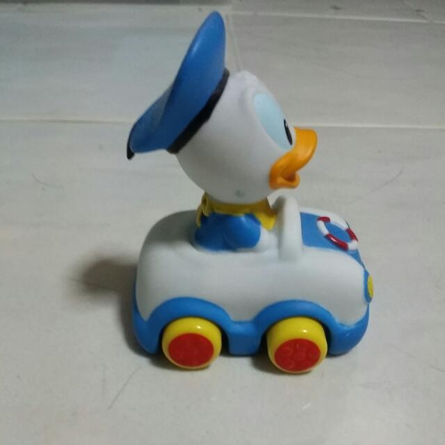 Donald Duck car, Hobbies & Toys, Toys & Games on Carousell